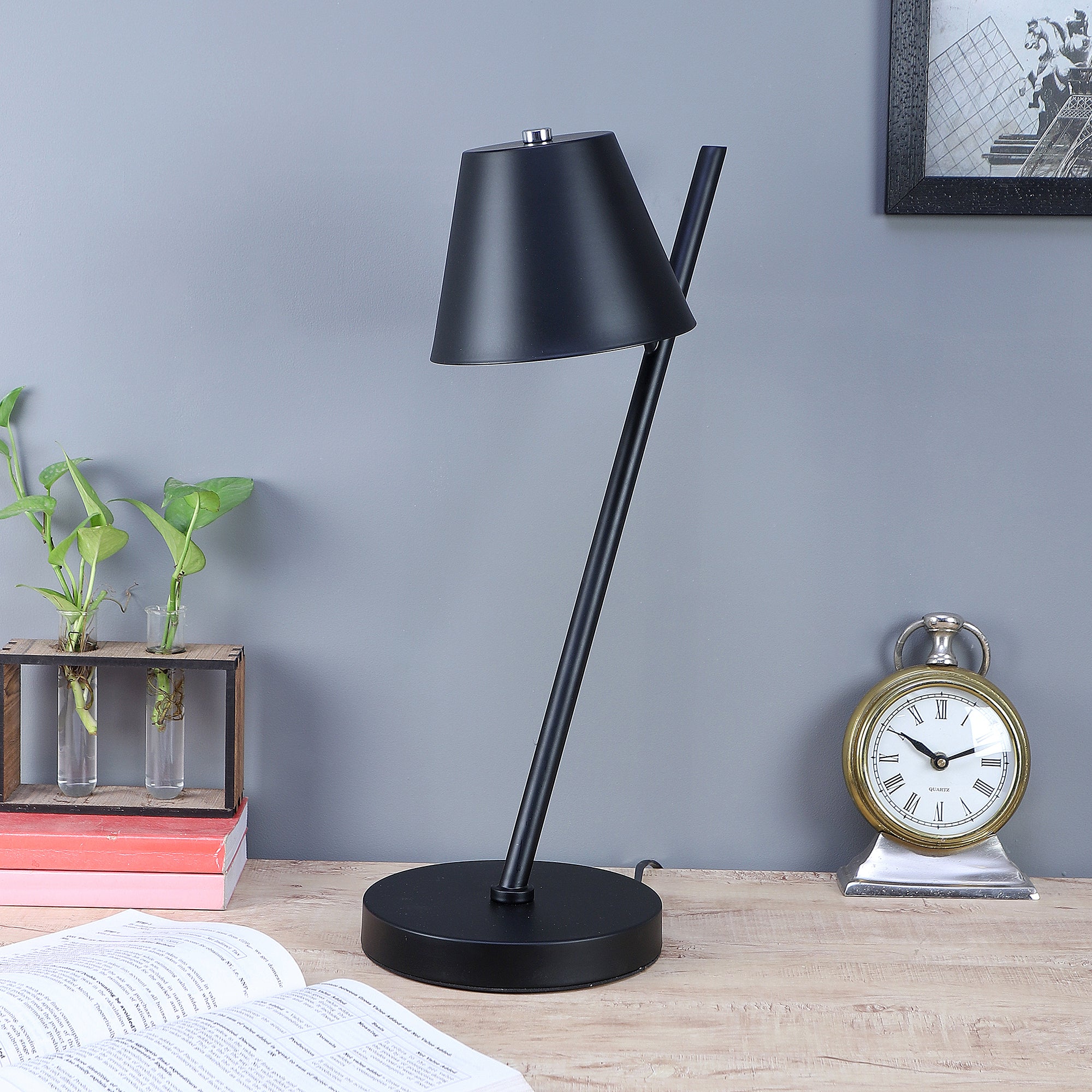 Hadley Black Table Lamp With Metal Base – Archizy