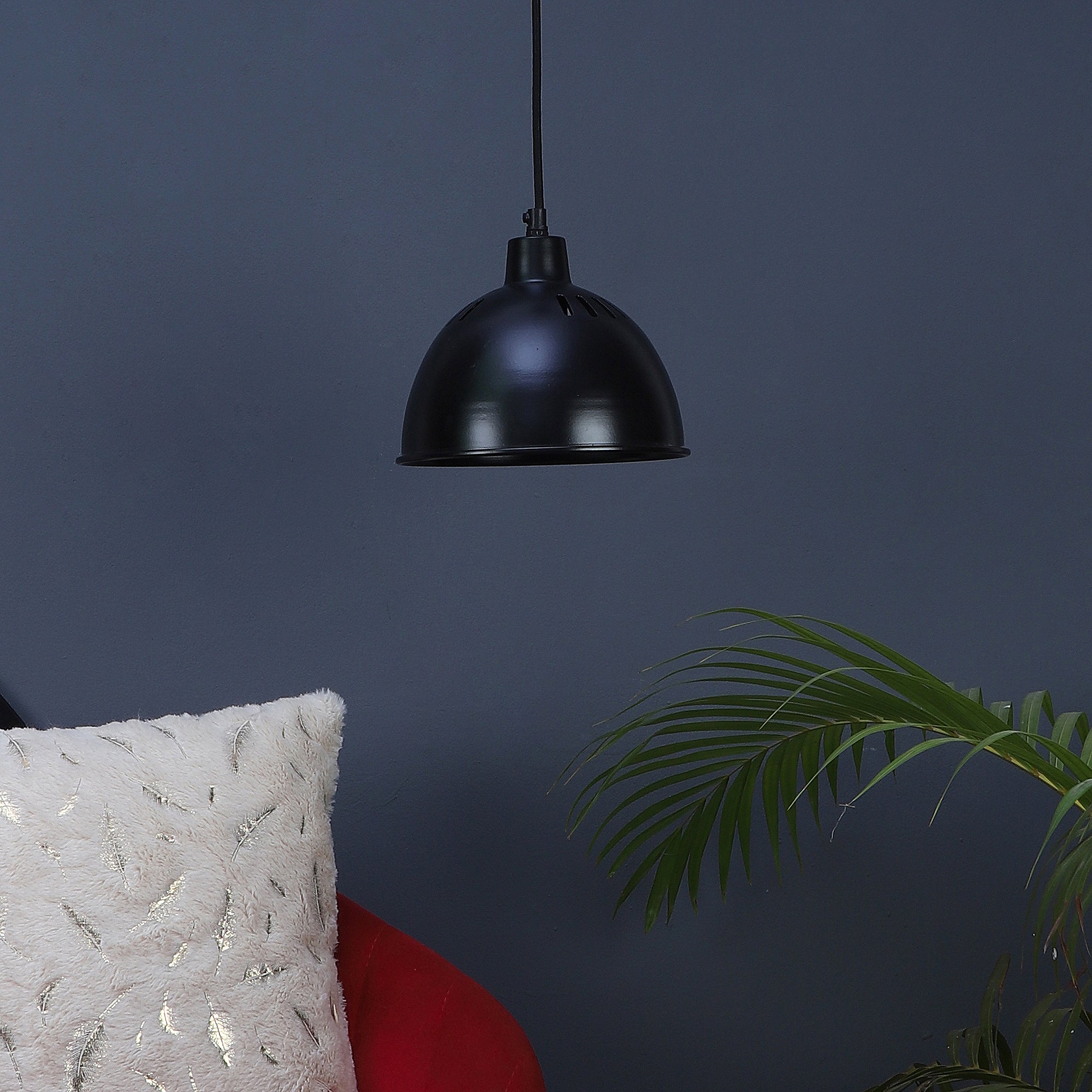 All Black Metal Hanging Light – Archizy