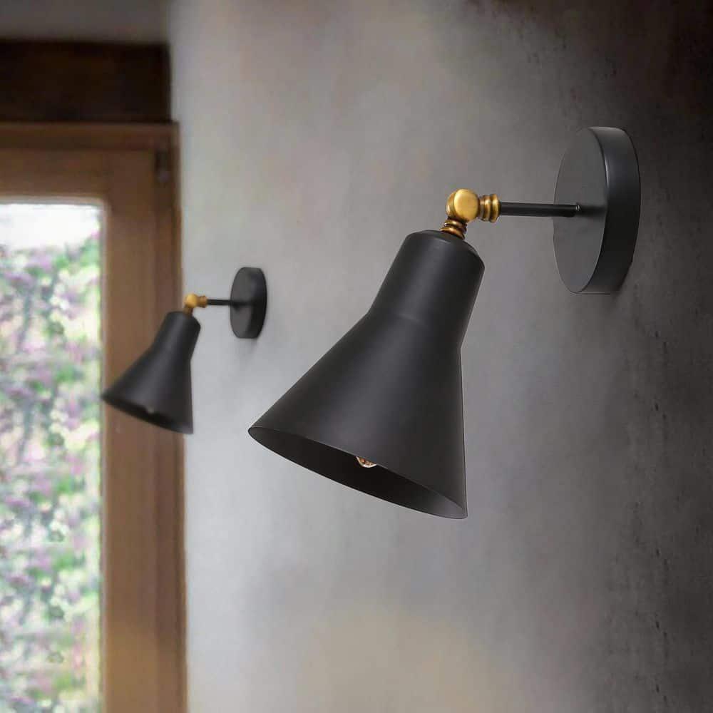 Industrial Black Metal Wall Light – Archizy