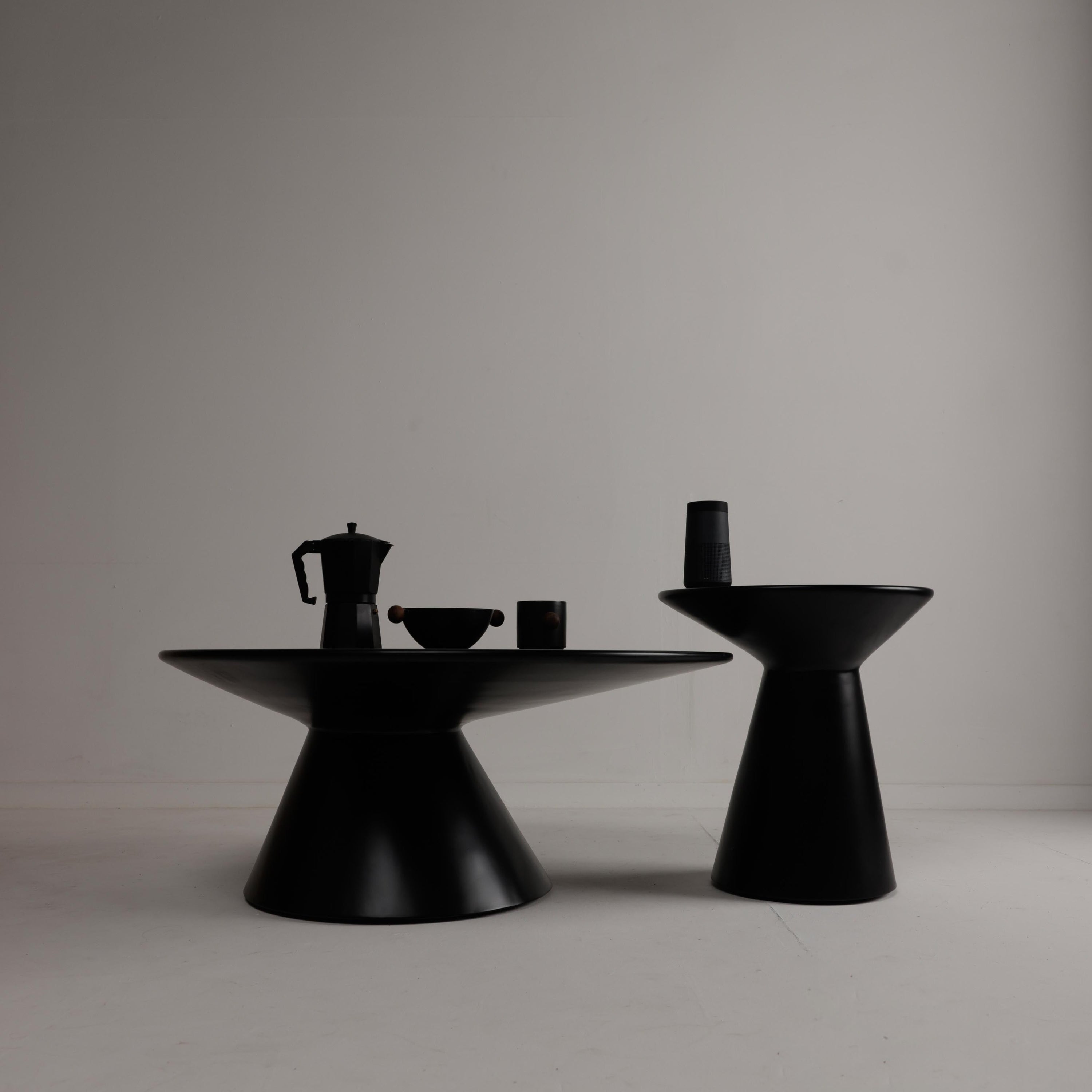 Ufo Nesting Coffee Tables - Set of 2 – Archizy